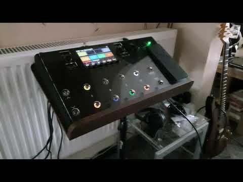 Stand for the Helix LT