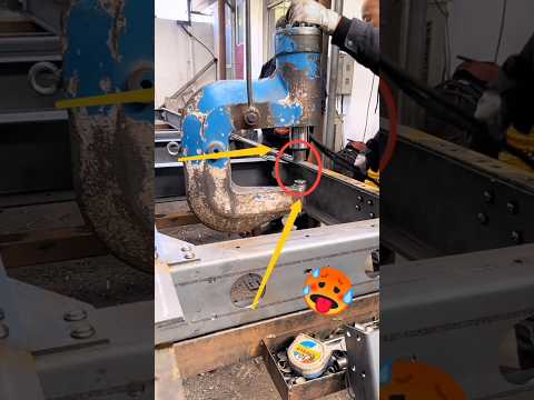 Hydraulic Rivet Setting Machine | Good tools 💪😲 #riveting #tools #automobile #machine #production
