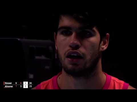 Commentator telling the touching relationship between Carlos Alcaraz and Juan Carlos Ferrero.