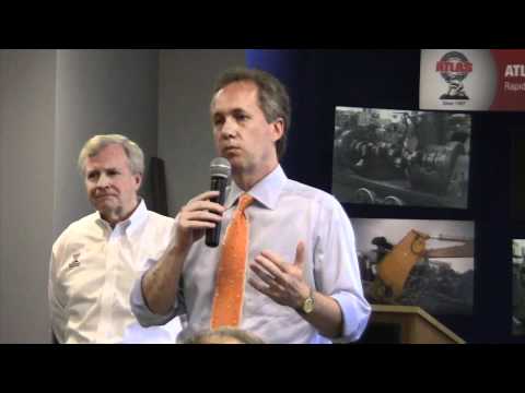 Mayor Fischer Visits Atlas Machine