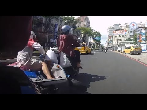 【車禍影片】 哎唷威壓夭壽唷（2022.10.22 新北市三重區三和路四段 | WoWtchout - 地圖型行車影像分享平台