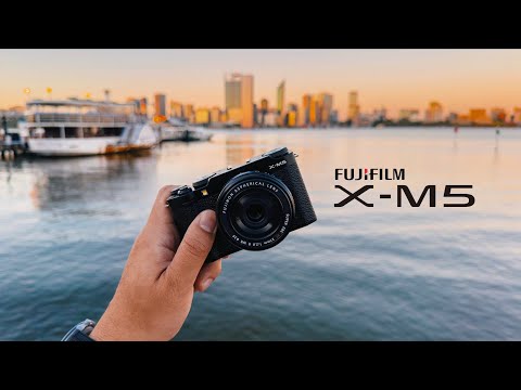 Fuji X-M5: Sample cinematic footage