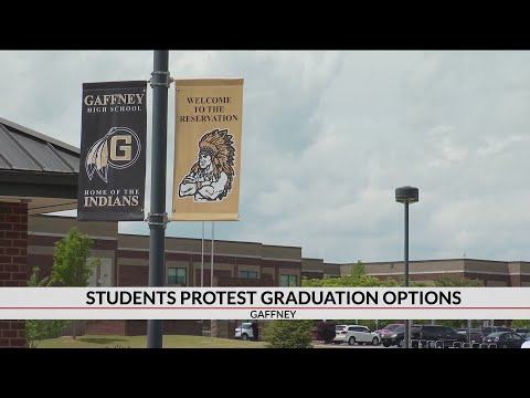 Gaffney High seniors protest proposed graduation plans