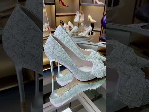 #Dilraba's first choice for fragrance #Fashionable women's shoes #shortsfeed