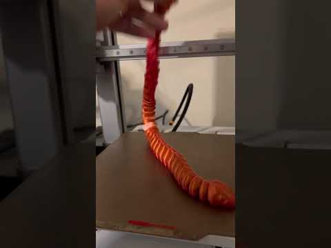 Insane 3D-Printed Articulated Snake! 🐍❤️ Fidget Toy Heaven by Zou3D! #shorts #snake #viraltoys