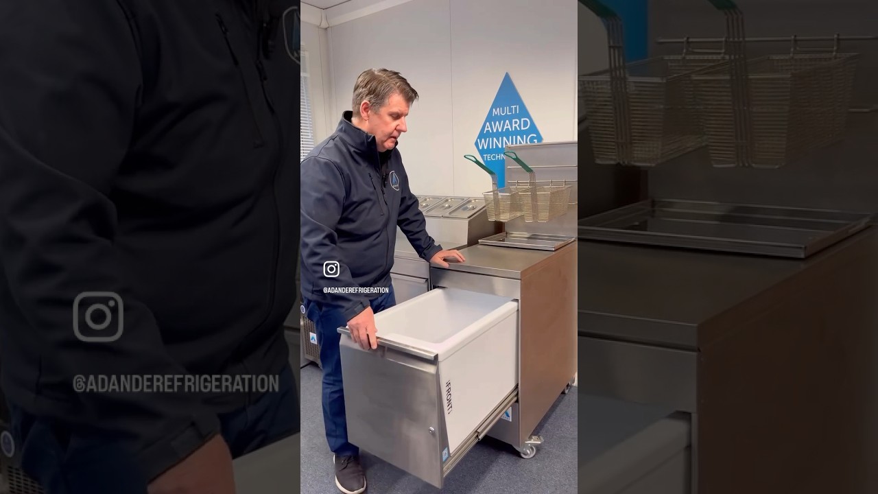 Add the VCC1/FR2 to your cookline. 🍟 Talk to our team today CET@adande.com #kitchen #fridge #food