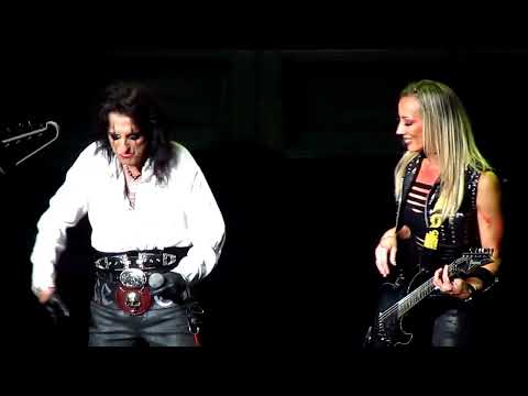 "Hey Stoopid" (Live 2025) - Alice Cooper
