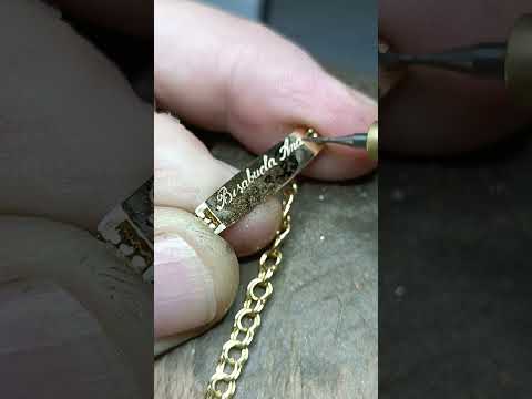 Engraving technique as a writing, Jewelry in detail by ATaboada @handmadebytaboada