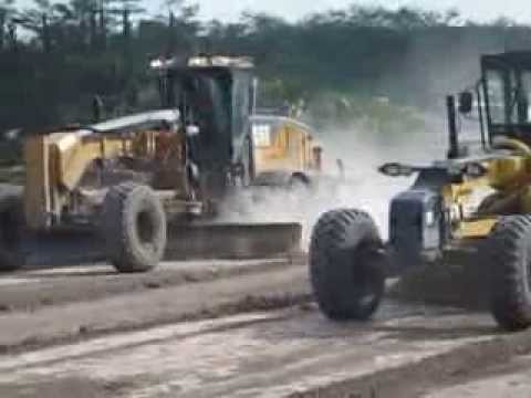 Komatsu GD755-5R Motor Grader, 286 hp, 21650 kg, Price from Rs.0/unit ...