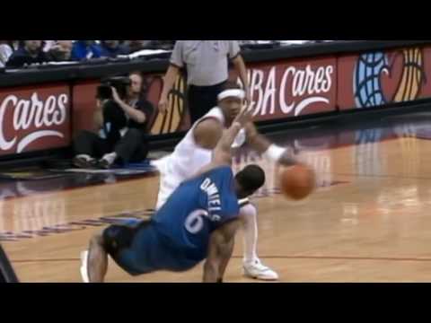 Number 3 Allen Iverson '' A LEGEND ''