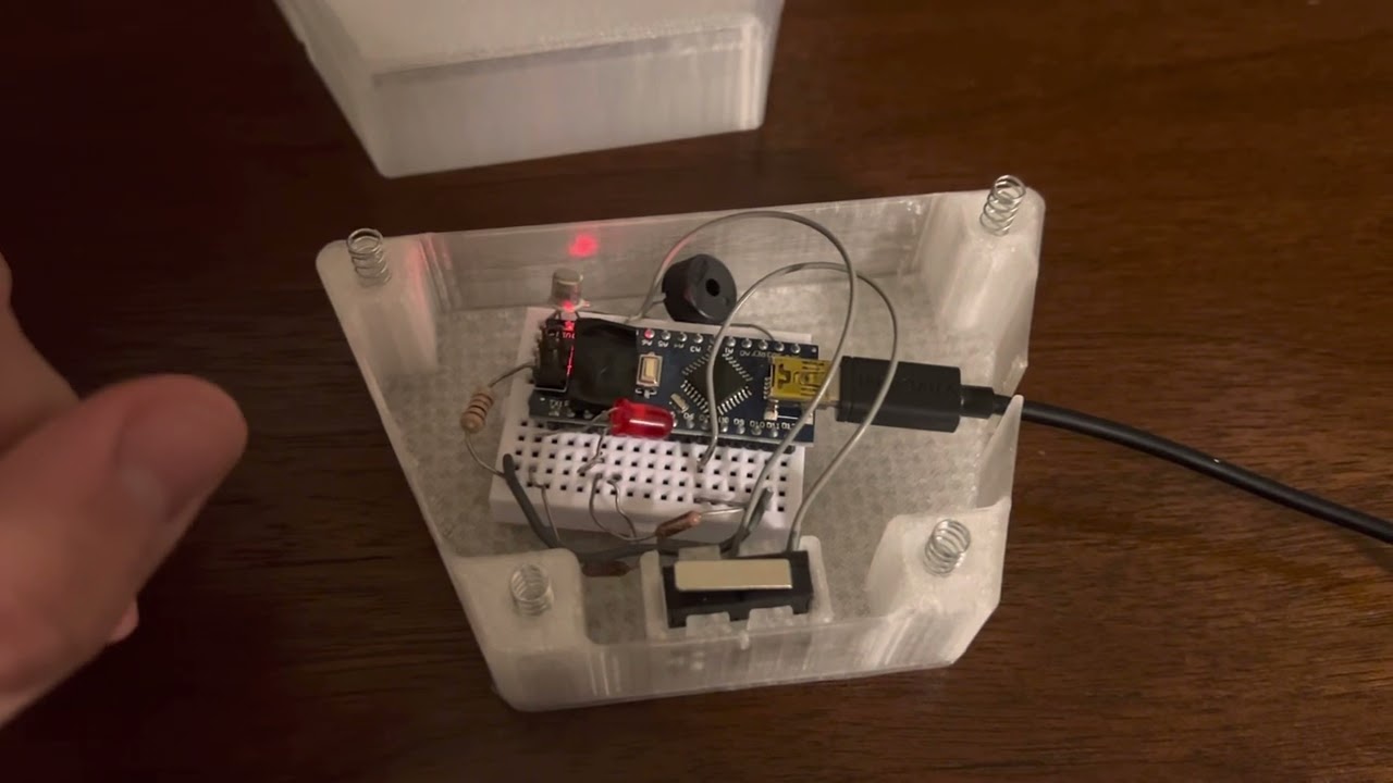 Concept Prototype 1 - General Aesthetics and Basic Functionality