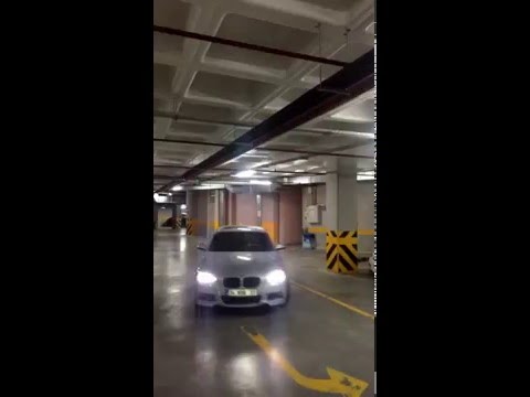 BMW 1 Series Garage Drift Show M 118i 170ps Too Risky