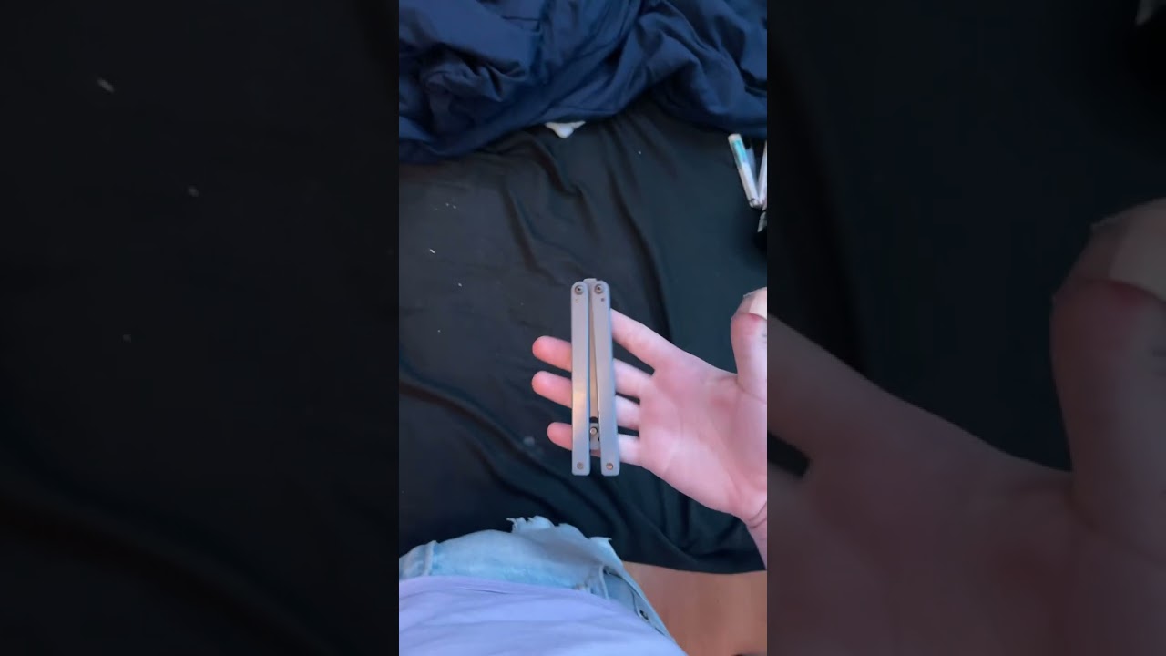 Basic balisong opening tutorial