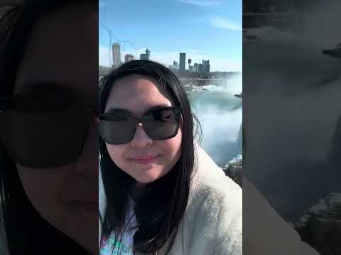 How do you really pronounce “Niagara”?! 🤣😅 Niagara Falls Mini Vlog Part 2