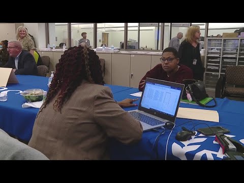 IRS looking to hire 1,000 people in Kansas City
