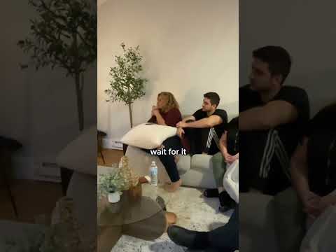 mom crying watching JVKE sing on TV for the first time.. golden hour