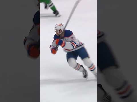 CONNOR McDAVID is JUST. TOO. FAST. 🤯🪽