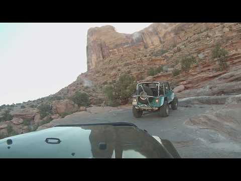 Moab Rim Trail, parking lot up through the Z Turn.