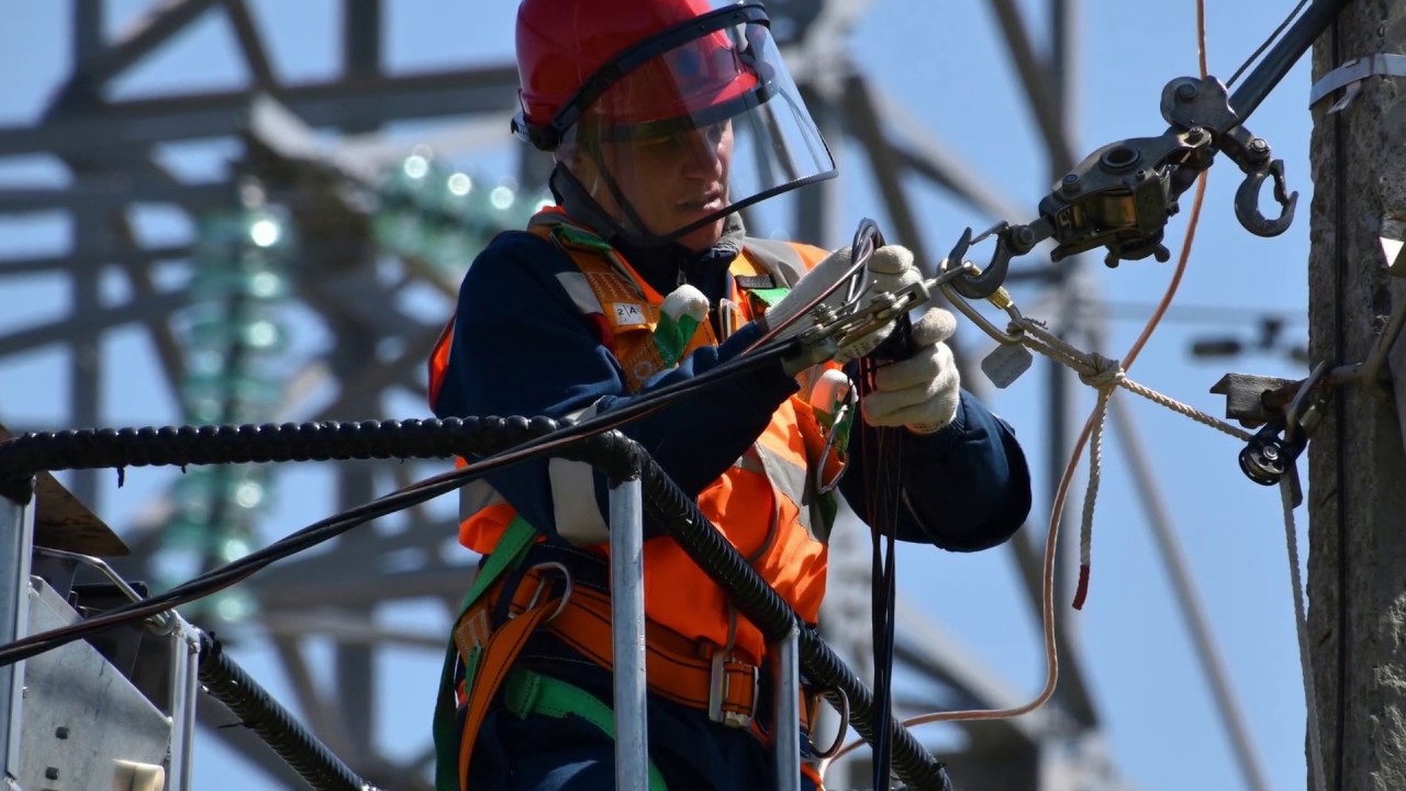 Cybersecurity Threats to Electricians - (855) 565 - 7616 - Daniels Insurance Inc.