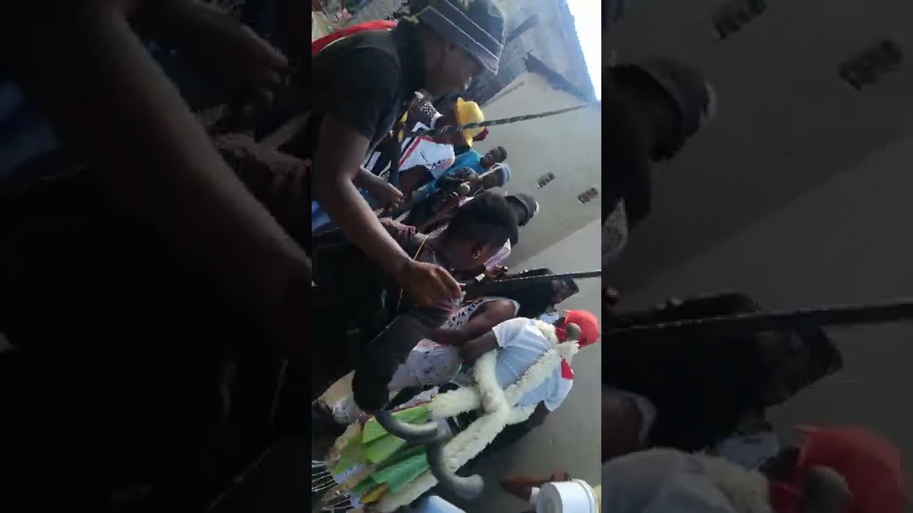 amakhwenkwe ase Alexandra gomora