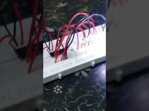 LED Chaser using CD4017 and 555 timer#555timer #cd4017 #arduino #viral