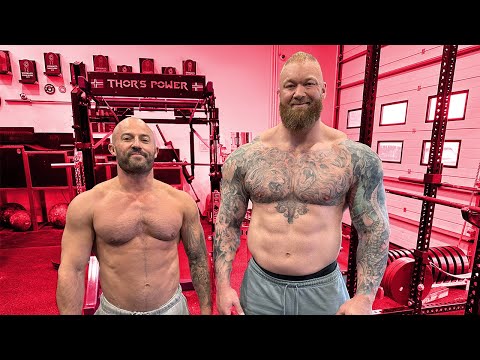 Watch the Mountain Tear His Pec Attempting a World Record Lift