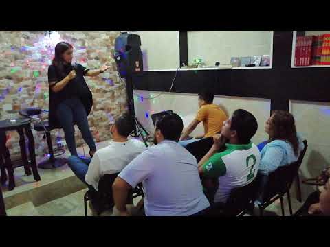 Pastora Mary Castillo en la iglesia For Grace Parte 2