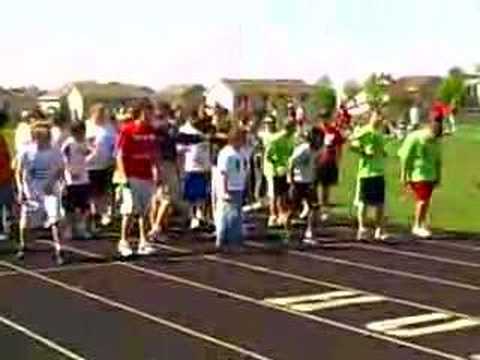 Students run 50 meter dash – Twin Cities