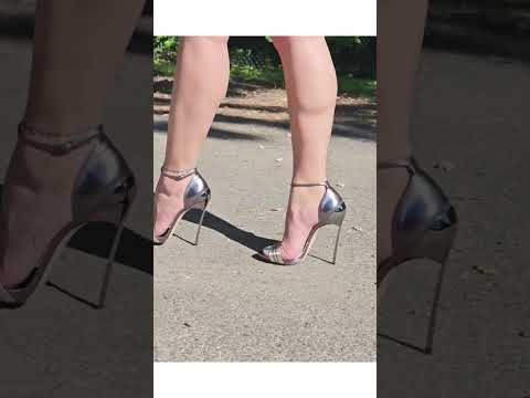 Golden Ankle Strap | #shoes