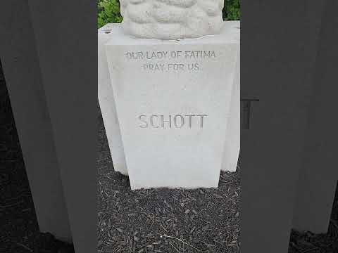 Marge Schott Grave - Former Owner of the Cincinnati Reds #shorts #famousgraveswithdiamonddave