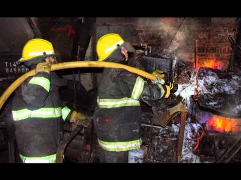 Bomberos voluntarios