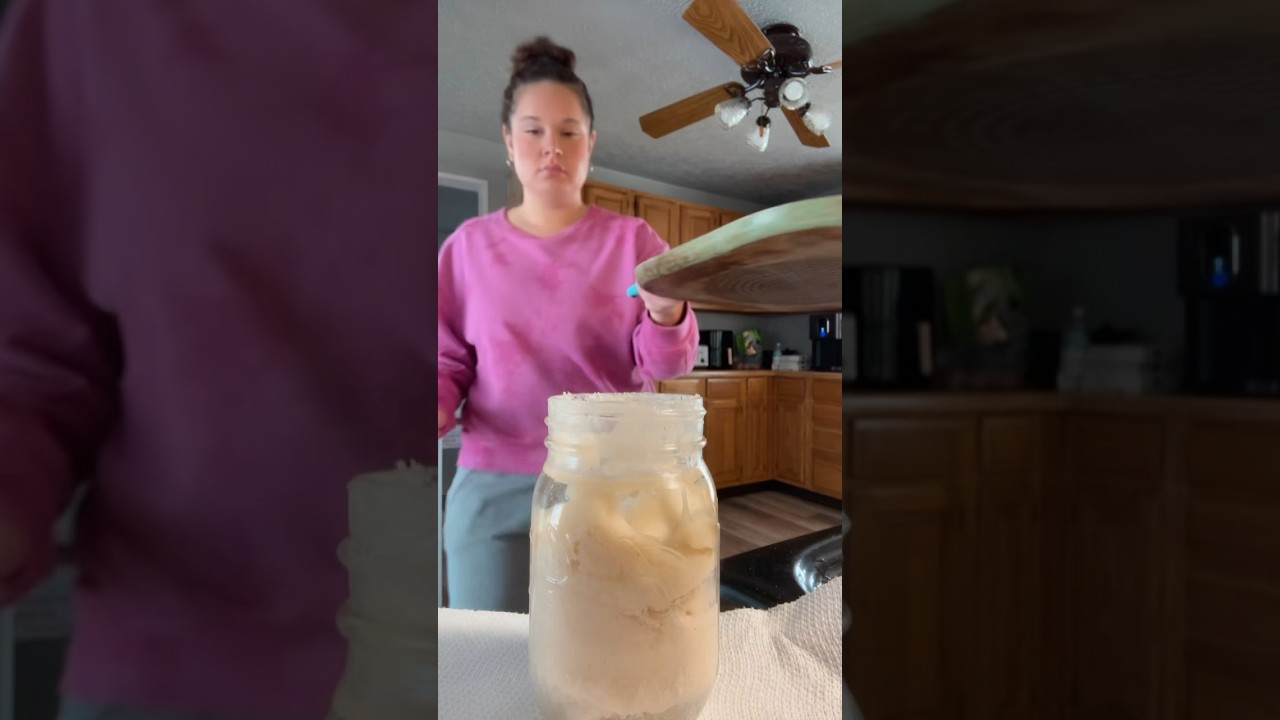 Bacon grease hack! How does your family save bacon grease? #bacongrease #bacongreasehack