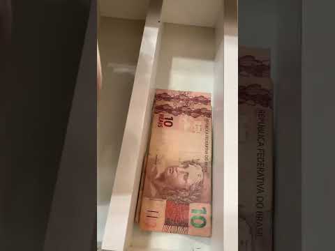 Só assim para guardar dinheiro. #shortsvideo #dinheiro #money