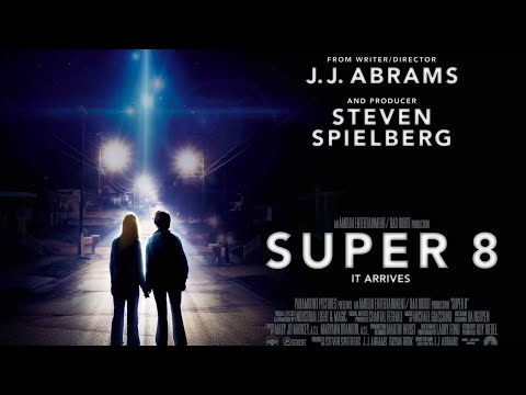 10 Second Movie Reviews - Super 8 (2011)