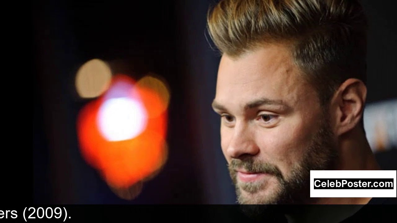 Patrick John Flueger biography