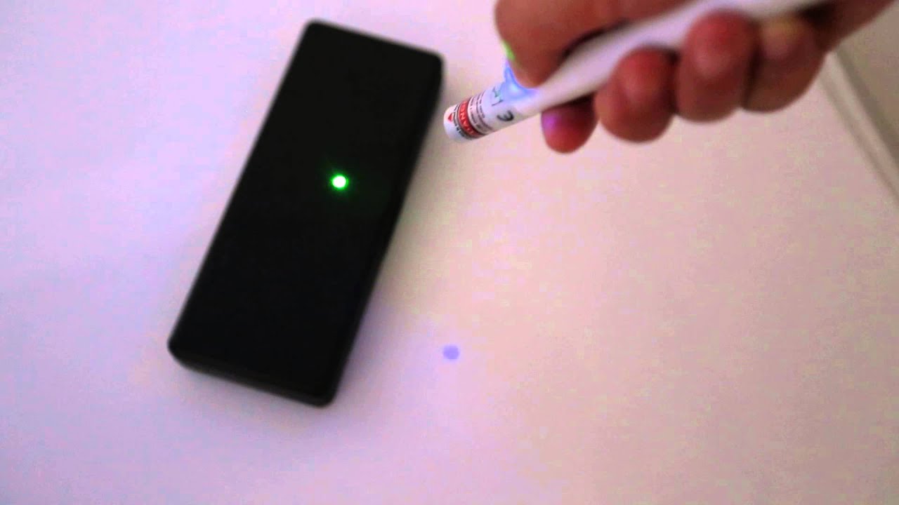 Berlinlasers 5mW Green Laser Pointer Manual