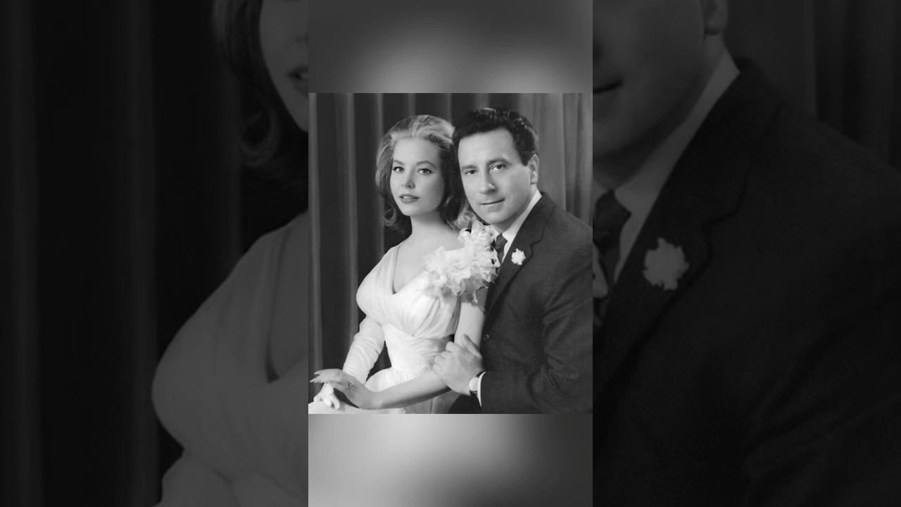 Betty Brosmer wedding style #makeup #weddingday #weddingstyle #vintage #vintagestyle #weddingmakeup
