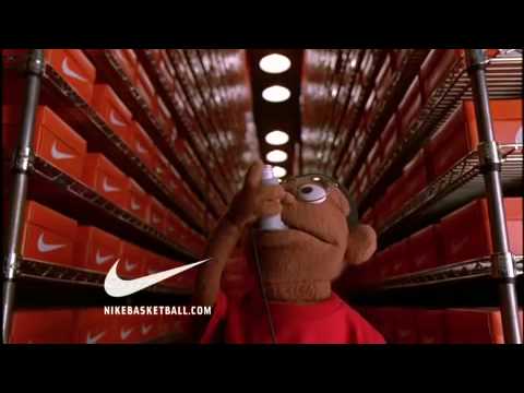 Kobe & LeBron Puppets (Lil Dez)