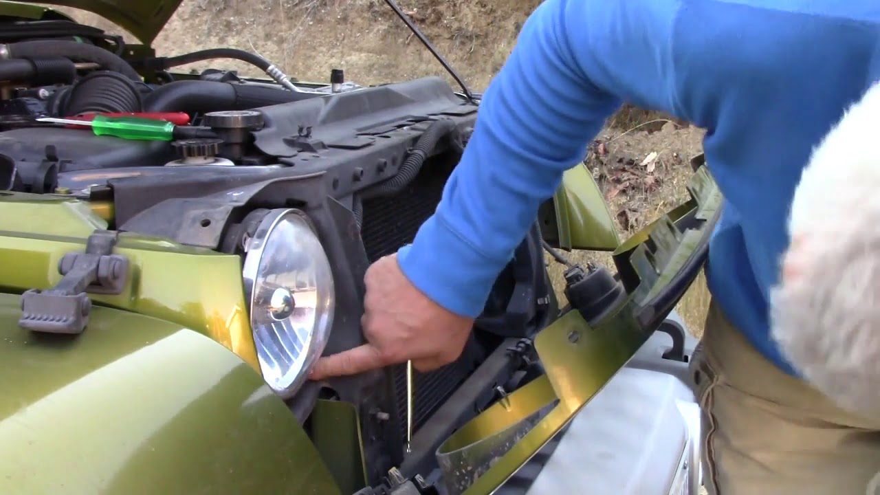 Jeep Wrangler How To Replace Headlight Bulbs