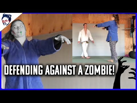 Ronda Rousey Demonstrate a 'Zombie Apocalypse' Judo Defense