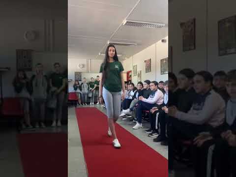 EQUIPAMIENTO UNIFORME DEPORTIVO DEL CENTRO « IES VIA VERDE