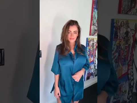 bollywood actress bikini Photo 😯😯
