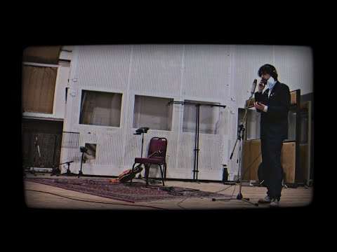 Novelty Island | Eureka, I Can See! (Abbey Road Studio 2)