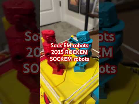 Size matters ROCK’EM SOCK’EM ROBOTS 1966 & 2025 compared Marx TOYS