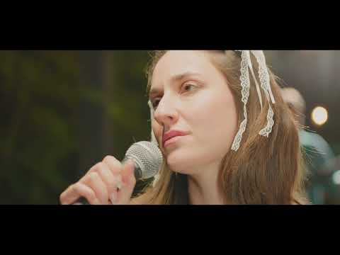 Clara Zimm Covers Men I Trust’s “Show me How" Single