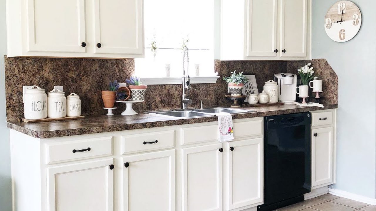 75+ Creative Kitchen Soffits Ideas