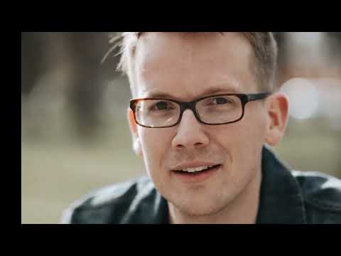 Hank Green reveals shock cancer diagnosis