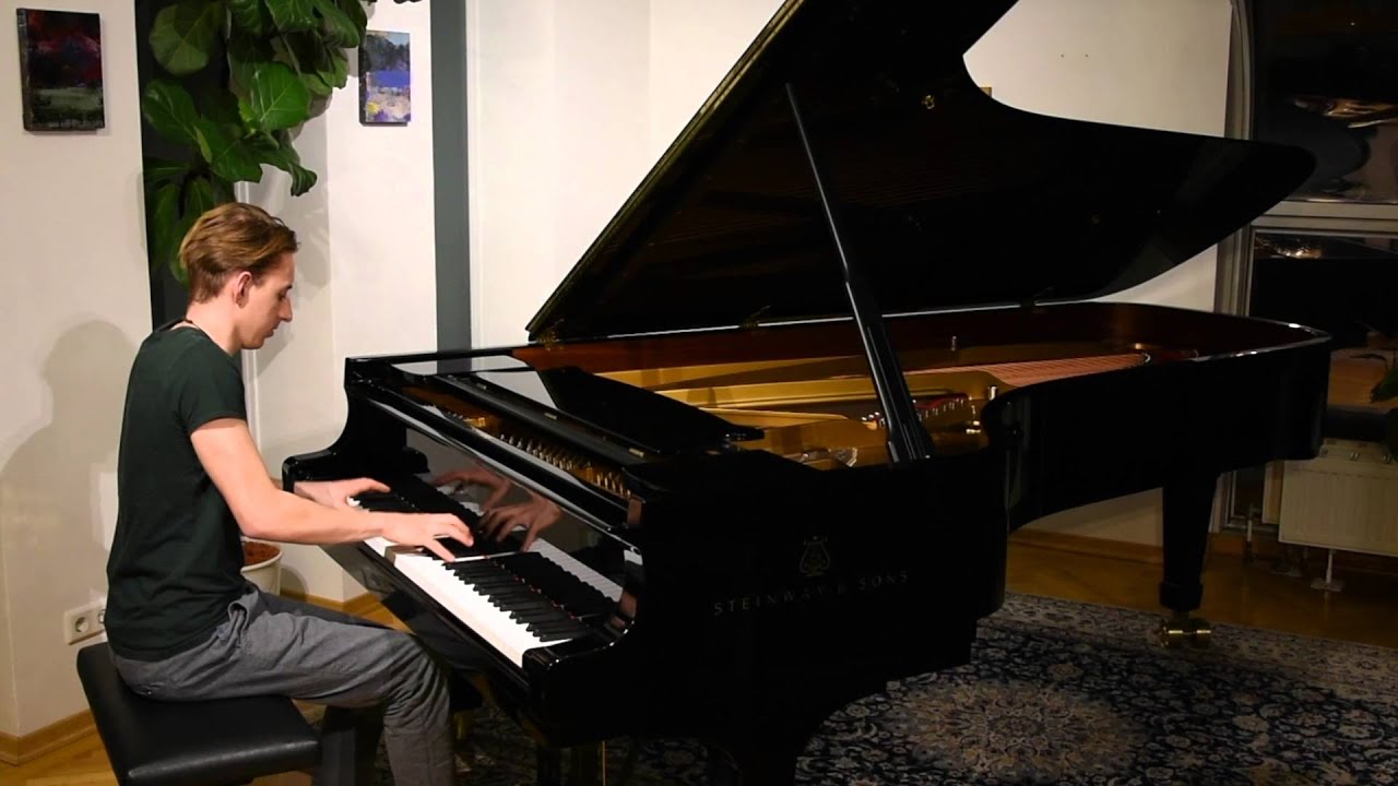 Bohemian Rhapsody by Queen – very accurate piano cover