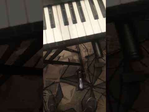 Korg X5D Testing Each Keys
