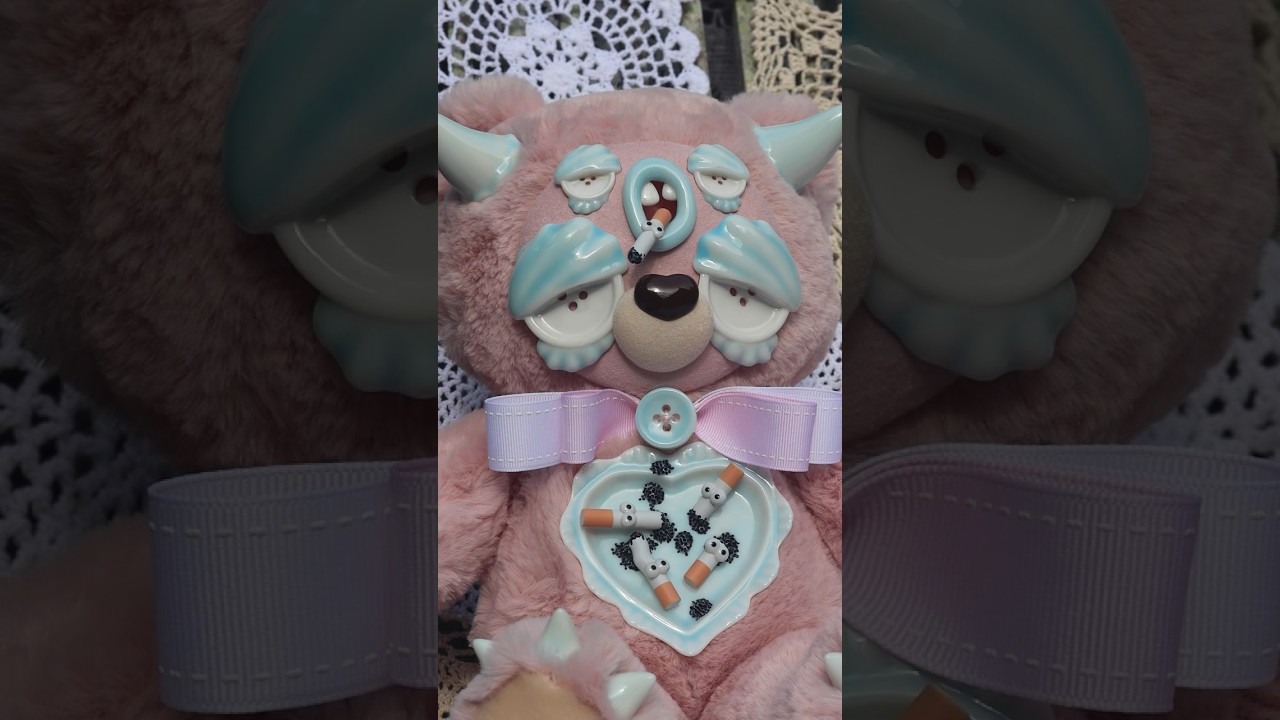 Trying to quit smoking? Give your cigs to a teddy bear 🚬🧸 #3dprinting #art  #ooaktoy #polymerclay